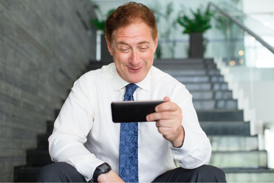 The Secret Behind Video Success: Why Background Matters